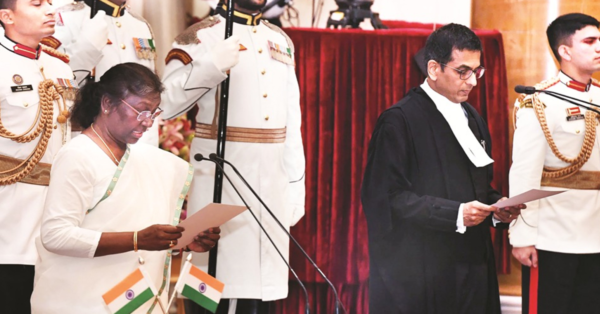 Dhananjaya Yeshwant Chandrachud: দেশের ৫০তম প্রধান বিচারপতি হিসাবে শপথ ...